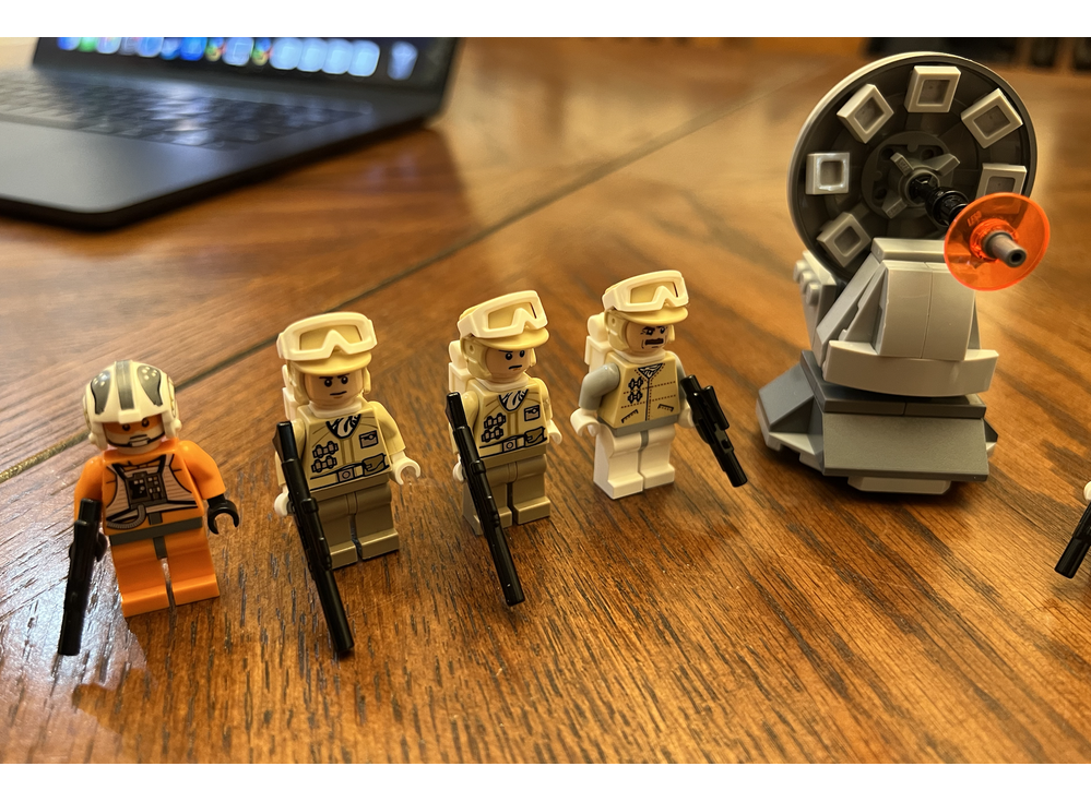 LEGO MOC-208730 Hoth Diorama: Rebel Trench Battle by KieferBrien ...