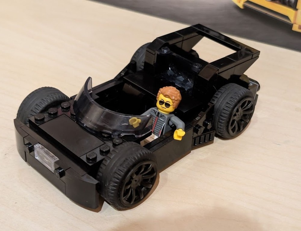 LEGO MOC Convertible by hawkinorin | Rebrickable - Build with LEGO