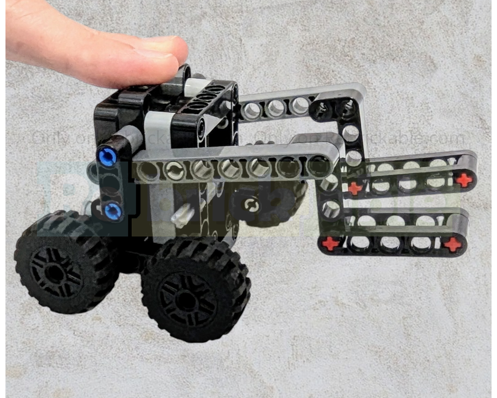 LEGO MOC Mini Forklift by LegoBuildo | Rebrickable - Build with LEGO