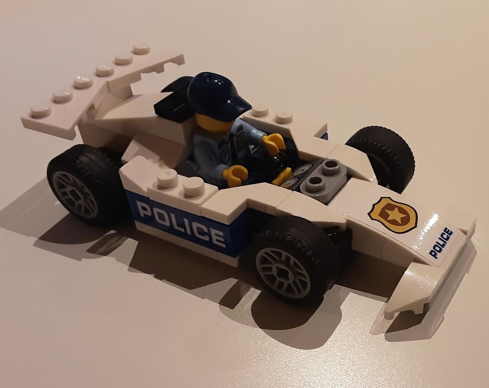 LEGO MOC F1 Police Car (ALTERNATE FOR 60239) by Breads_Returning ...