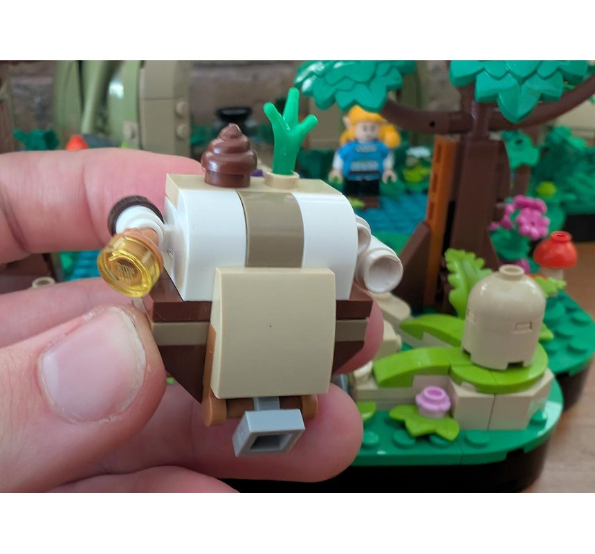 LEGO MOC Backpack Korok Guy by joshuathemaker | Rebrickable - Build ...