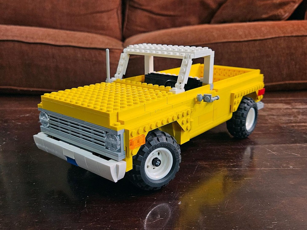 LEGO MOC '72 Chevy K10 by jimbosprint | Rebrickable - Build with LEGO