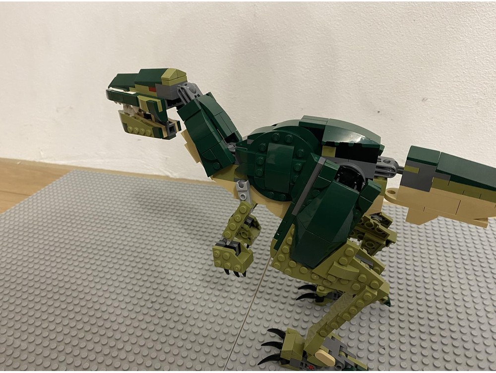 LEGO MOC 31151 Compsognathus longipes 1:2 by SuperHeroBrick ...