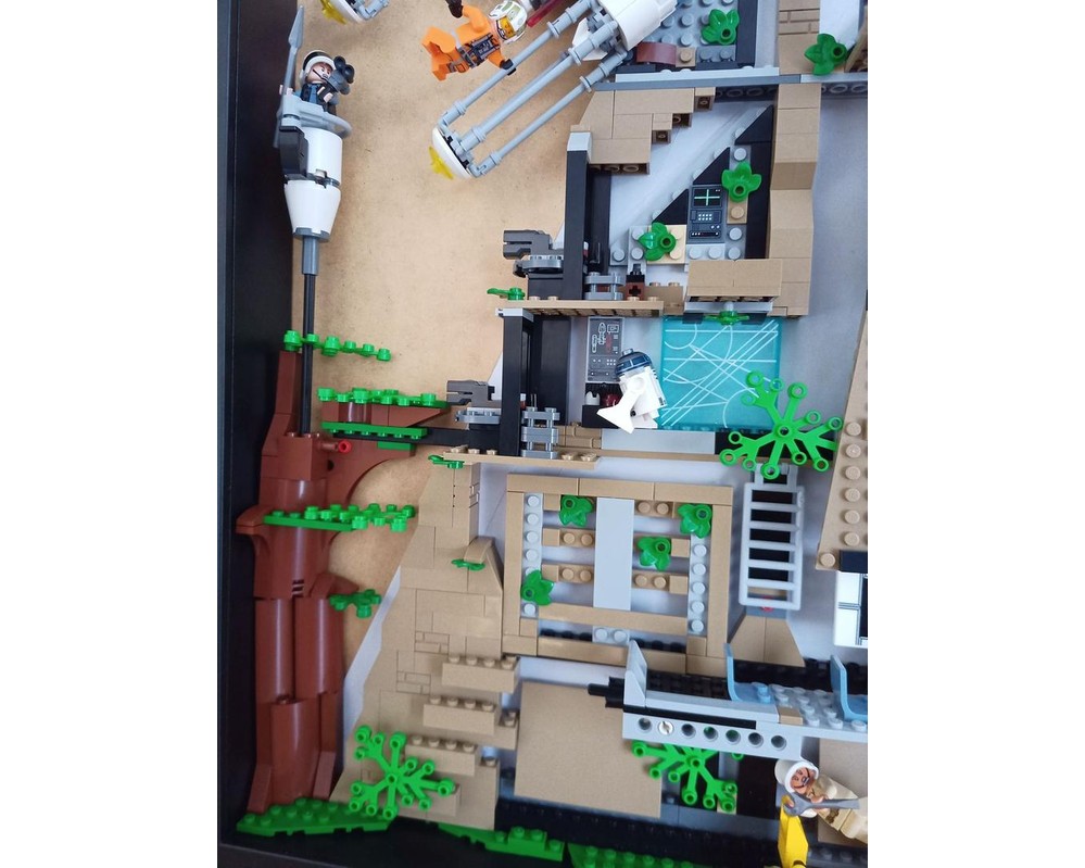 LEGO MOC-210008 Yavin 4 Rebel Base (75365) in IKEA frame Sannahed 50x50 ...