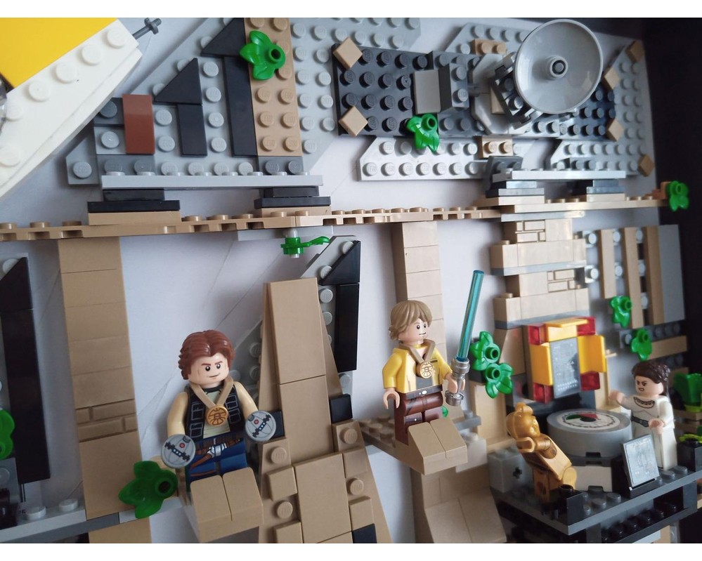 LEGO MOC-210008 Yavin 4 Rebel Base (75365) in IKEA frame Sannahed 50x50 ...