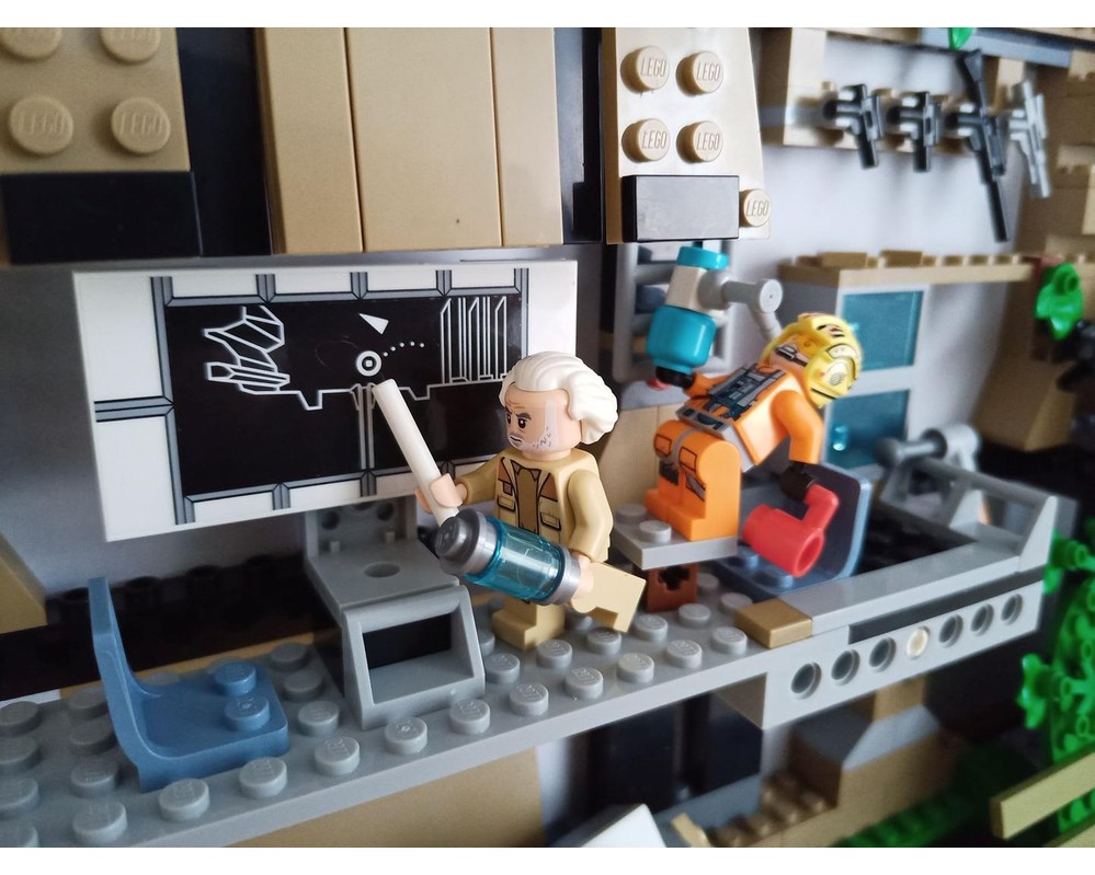 LEGO MOC-210008 Yavin 4 Rebel Base (75365) in IKEA frame Sannahed 50x50 ...