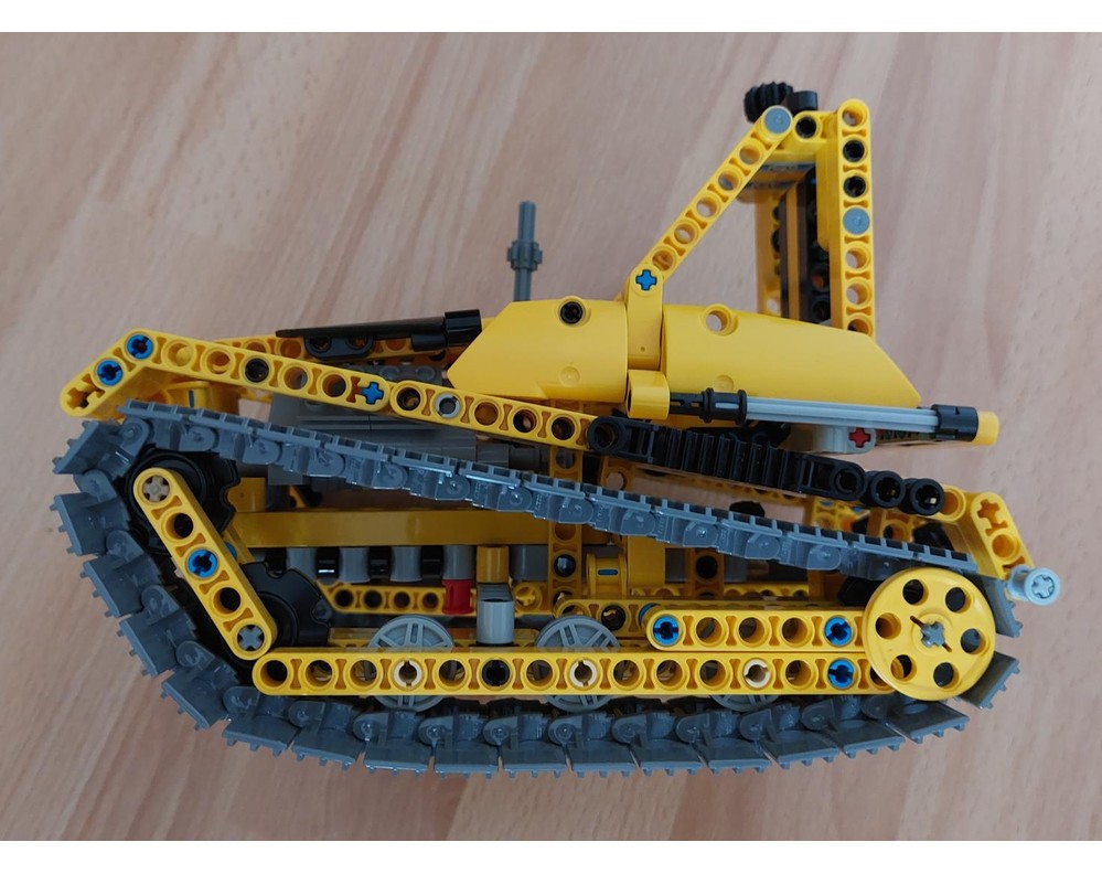 LEGO MOC Snow Groomer - Snowcat (alt . build from 42028 Bulldozer) by ...