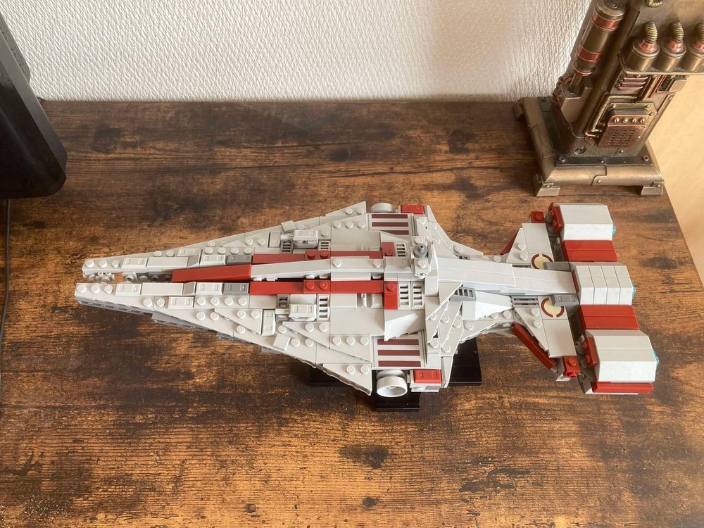 LEGO MOC Republic Arquitens-Class Light Cruiser Midi-Scale by ...