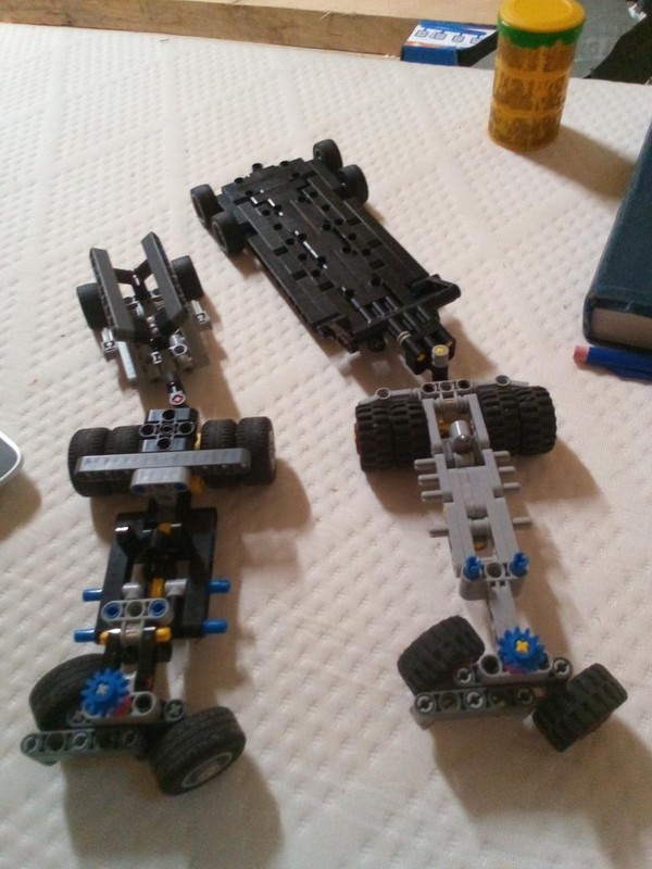 LEGO MOC dually frame by youngandunknown | Rebrickable - Build with LEGO