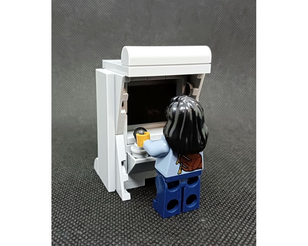 Lego Moc Arcade Gaming Machine By Mmskywalker Rebrickable Build