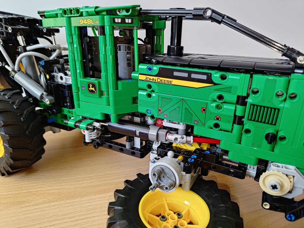 LEGO MOC LEGO 42157 - John Deere 948L-II Skidder – partially motorized ...