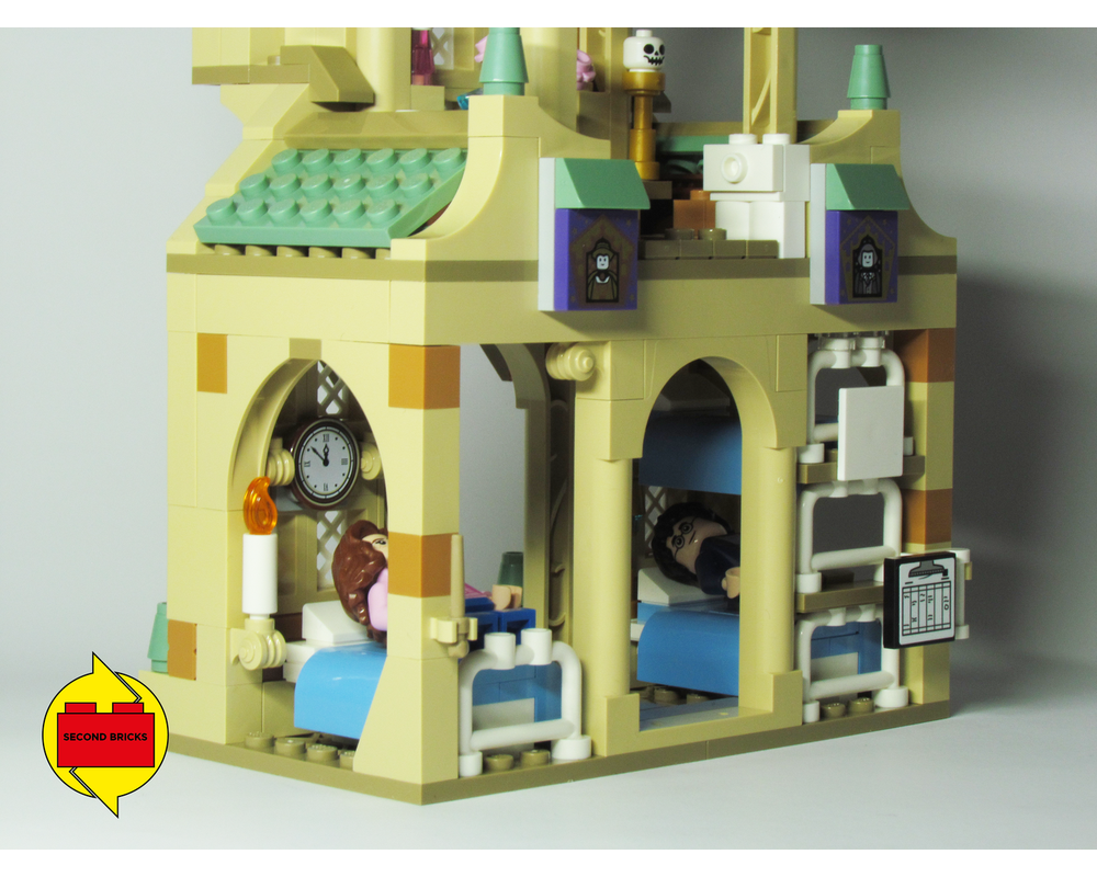 LEGO MOC-212646 76398-2: Castle Dormitory Clock Tower by SecondBricks ...