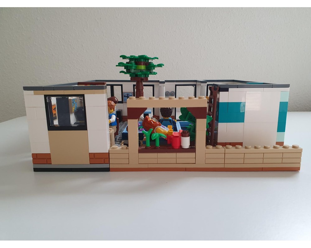 LEGO MOC Bungalow with patio by Rizzolego | Rebrickable - Build with LEGO