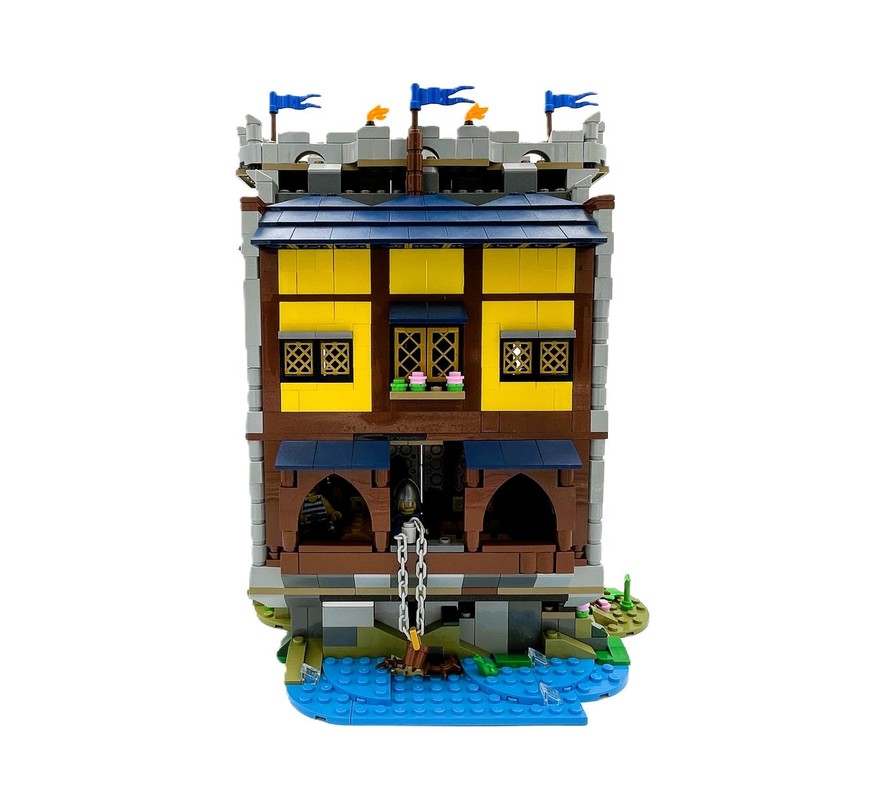 LEGO MOC Hilltop Castle Alternate build of 31120 Medieval Castle by re ...