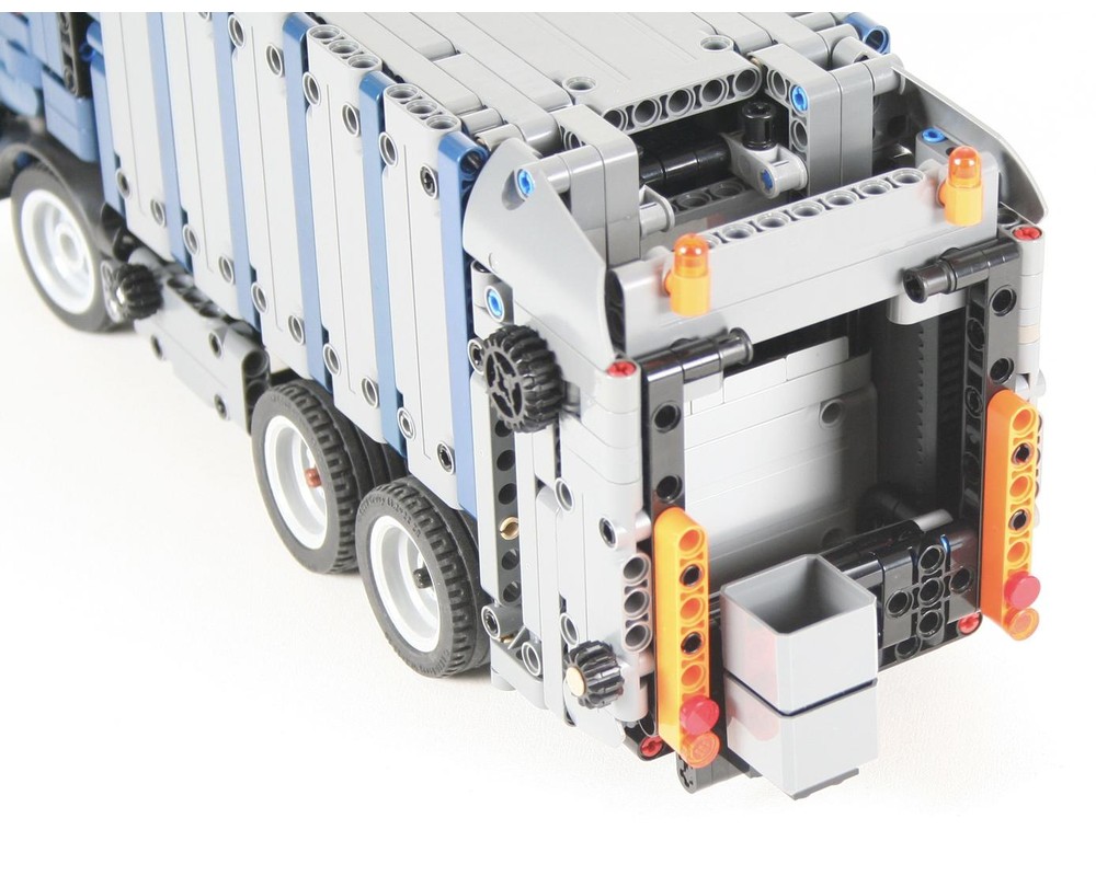 LEGO MOC-213042 42203 Garbage by thirdwigg | Rebrickable - Build with LEGO