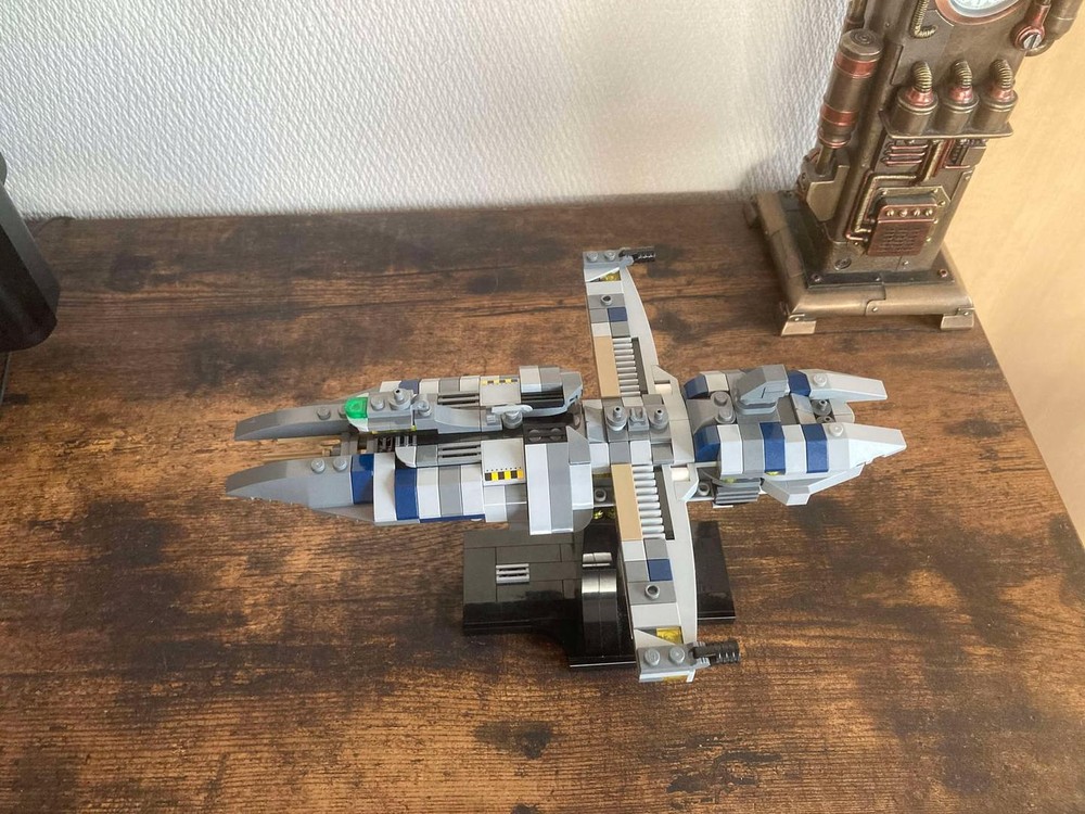 LEGO MOC-213357 Munificent-Class Frigate Midi-Scale by CreationCaravan ...