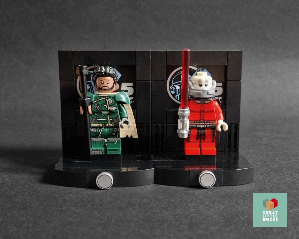 LEGO MOC 25 years of Lego SW minifigure display stand by great little ...