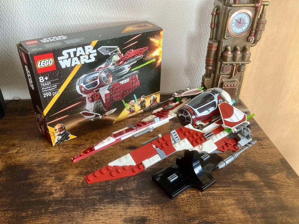 LEGO MOC Ahsoka's Black Ace Starfighter Custom by CreationCaravan (Brad ...