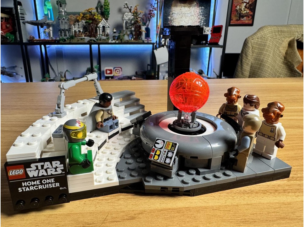LEGO MOC-213709 Midi Scale Home Home - Death Star Briefing Room by Back ...