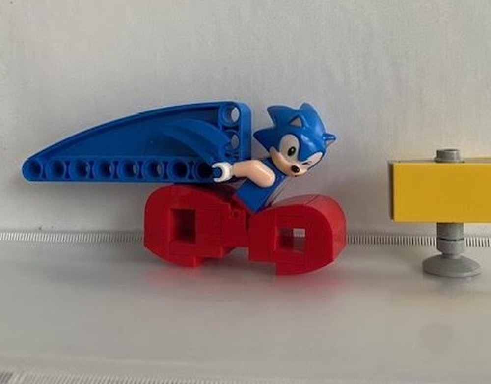 LEGO MOC-213927 sonic super peel out , speed trail and goal plate by ...