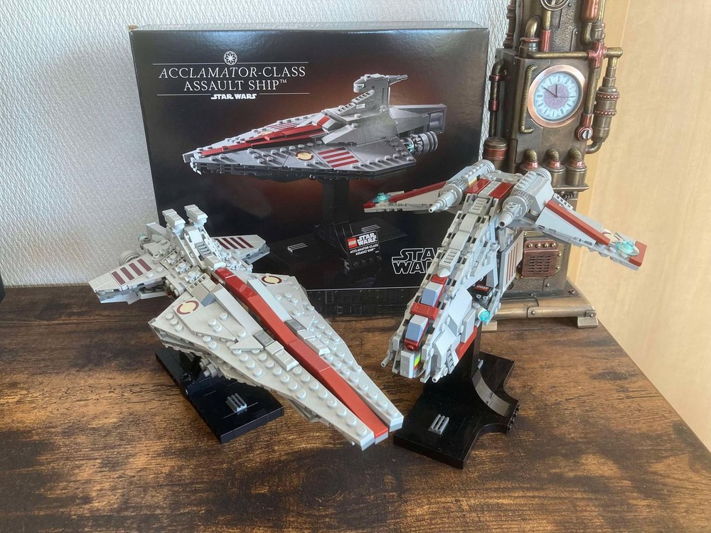 LEGO MOC Acclamator Alternate Build Two Pack by CreationCaravan (Brad ...