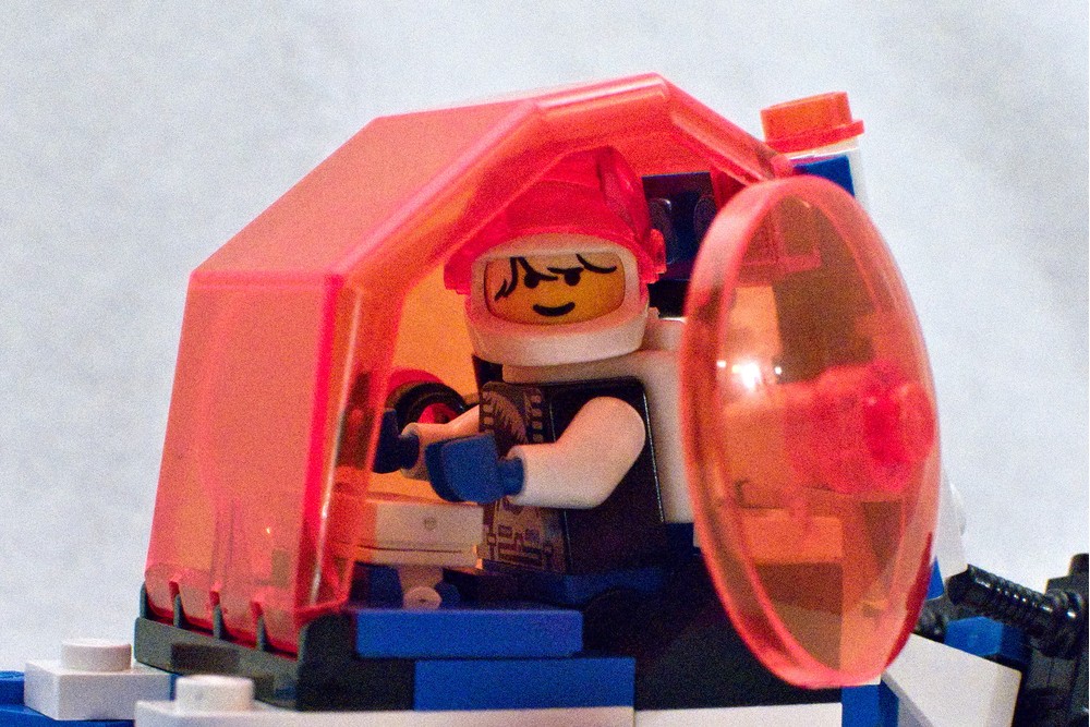 LEGO MOC Ice Planet 2002 Strategic Pursuer by iwzKV45o | Rebrickable ...