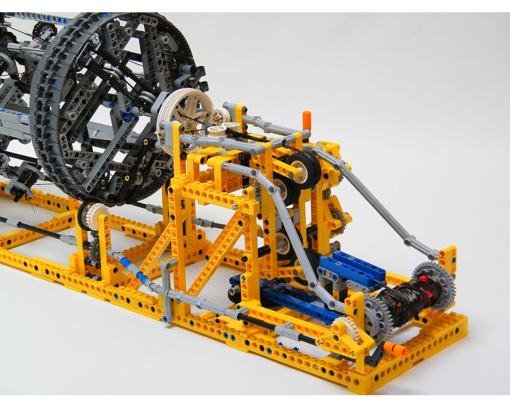 LEGO MOC Braiding Machine by Nico71 | Rebrickable - Build with LEGO
