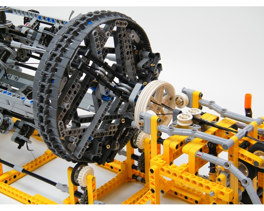 LEGO MOC Braiding Machine by Nico71 | Rebrickable - Build with LEGO