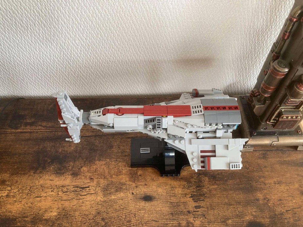 LEGO MOC-214669 KOTOR Hammerhead Endar Spire Midi-Scale by ...