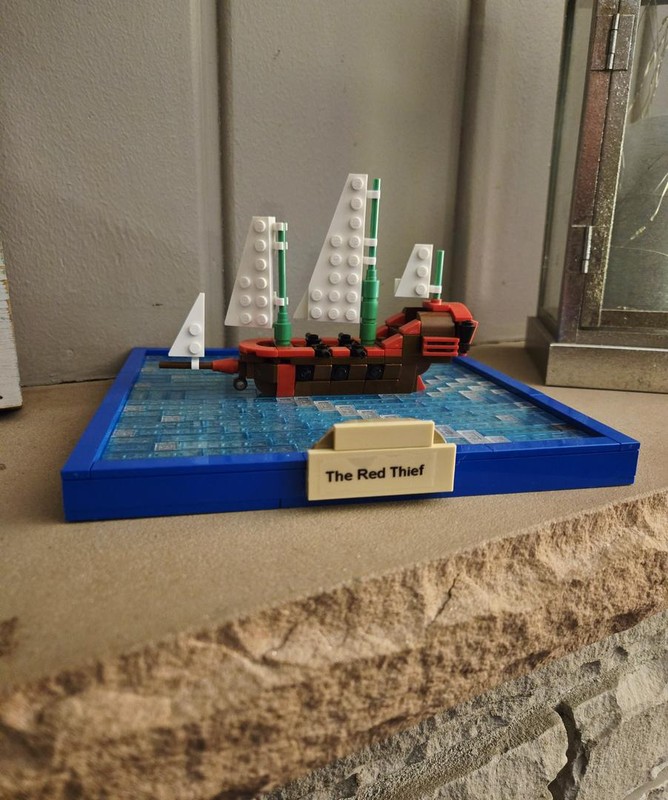 LEGO MOC-215073 Red Thief by MillennialBricks | Rebrickable - Build ...