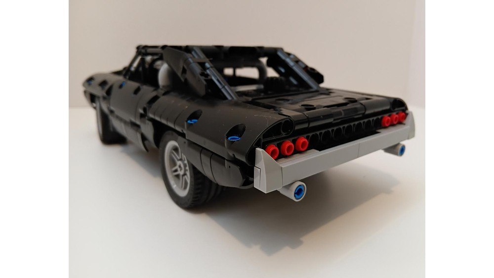 LEGO MOC Dom's Charger - Car Transporter Size by LegoGlen | Rebrickable ...