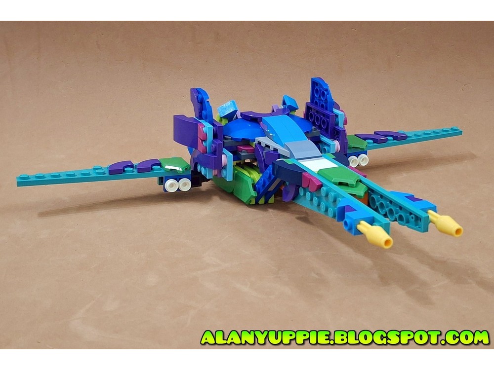 LEGO MOC Transformer Cybertronian Jet /Brainstorm , alternate built of ...