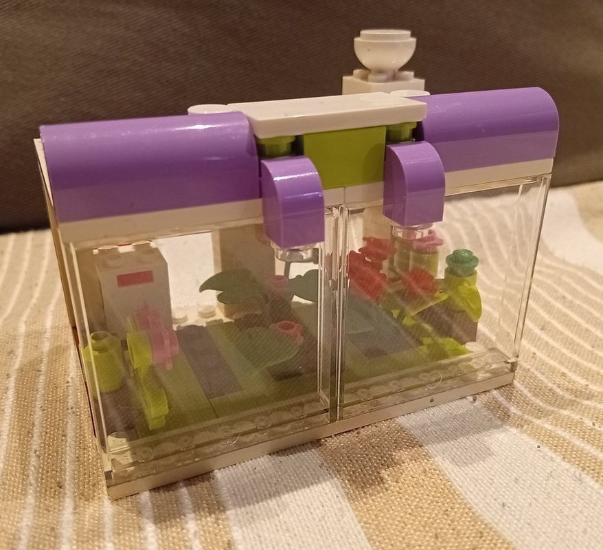 LEGO MOC Olivia's Greenhouse by mdani76 | Rebrickable - Build with LEGO