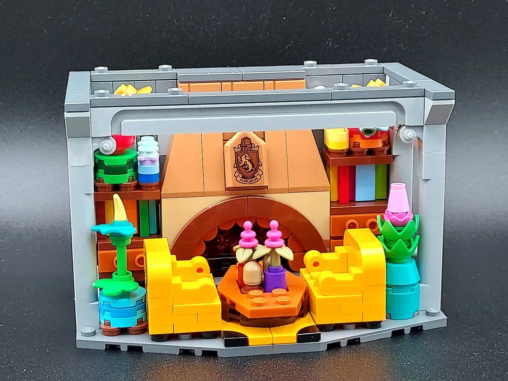 LEGO MOC Badger Common Room by TrevorToad | Rebrickable - Build with LEGO