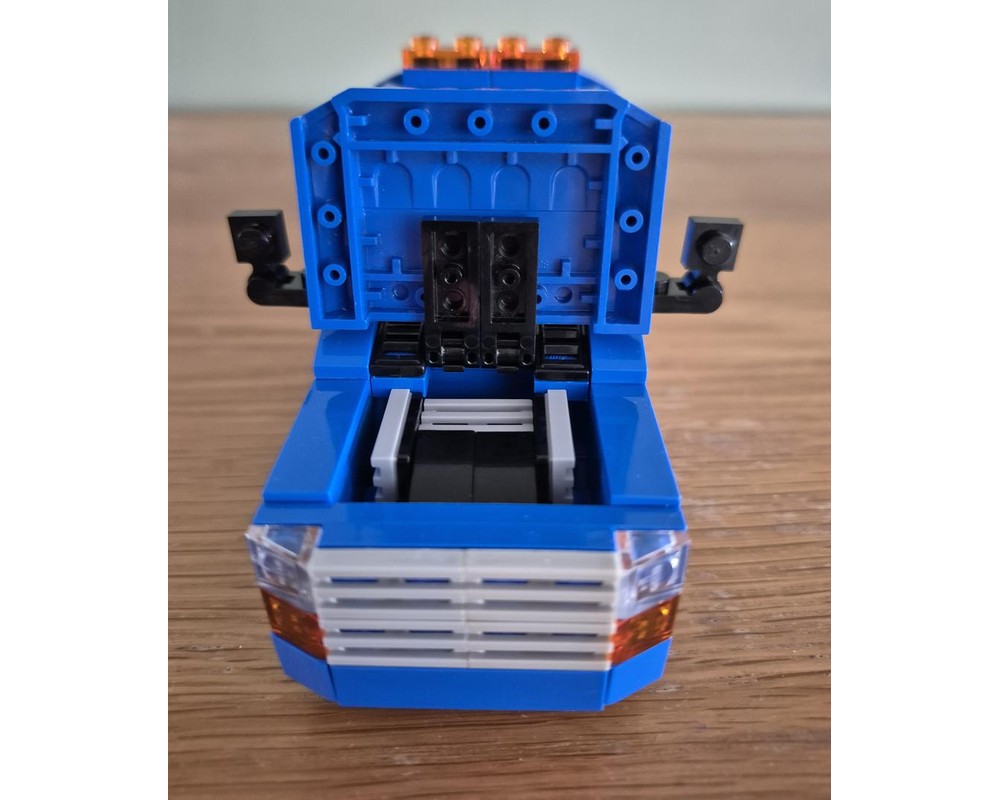 LEGO MOC V8 FlatBed Truck by Brick Dude | Rebrickable - Build with LEGO