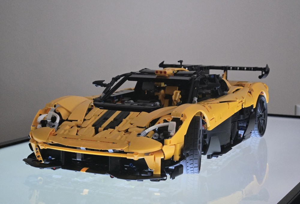 LEGO MOC Gordon Murray Automotive T.50s (42172) by BricksByCas24 ...