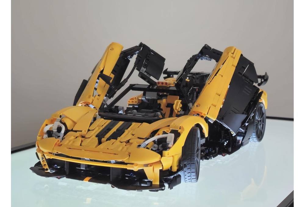 LEGO MOC-215951 Gordon Murray Automotive T.50s (42172) by BricksByCas24 ...