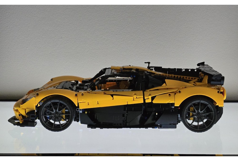 LEGO MOC-215951 Gordon Murray Automotive T.50s (42172) by BricksByCas24 ...
