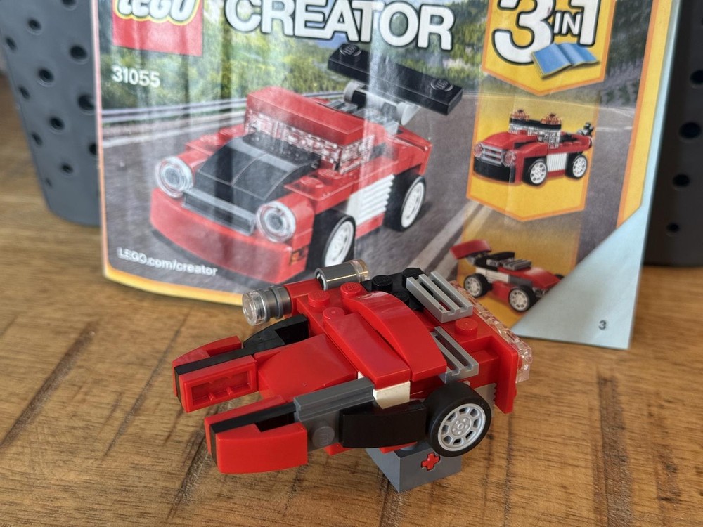 LEGO MOC Little Red Racer Falcon by JupiterZen | Rebrickable - Build ...