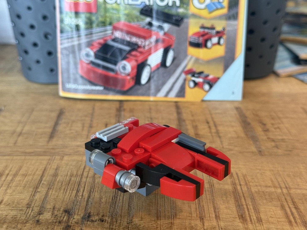 LEGO MOC Little Red Racer Falcon by JupiterZen | Rebrickable - Build ...