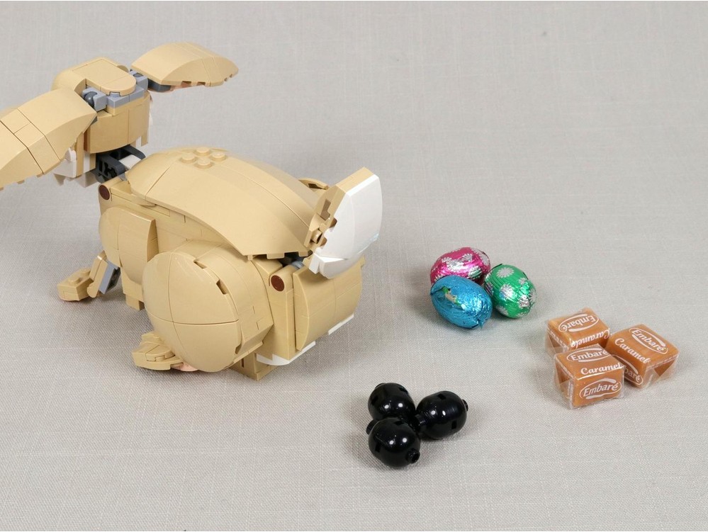 LEGO MOC Pooping Cute Bunny by JKBrickworks | Rebrickable - Build with LEGO