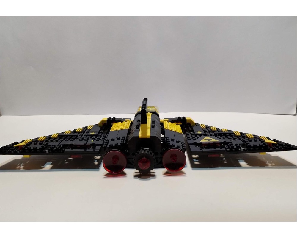 LEGO MOC Blacktron T-6 shuttle by qbcrunch | Rebrickable - Build with LEGO