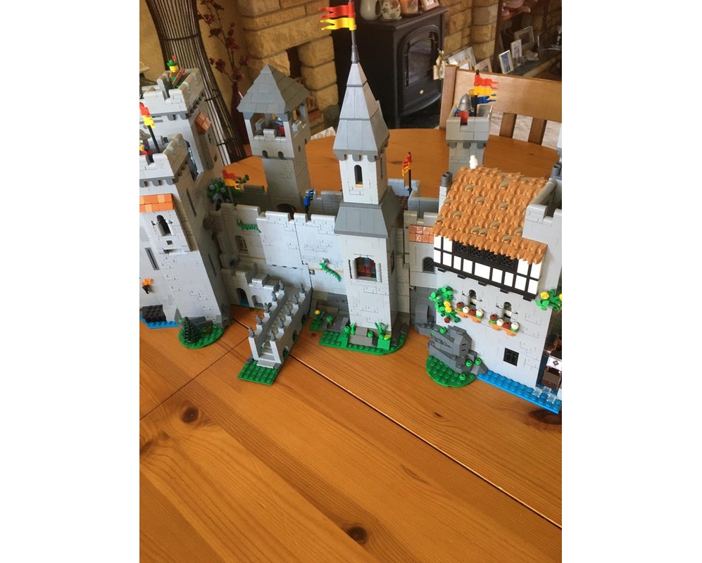 LEGO MOC Templar Tower by Longsword | Rebrickable - Build with LEGO