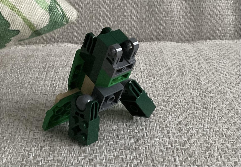 LEGO MOC Green Robot by tigerain7 | Rebrickable - Build with LEGO