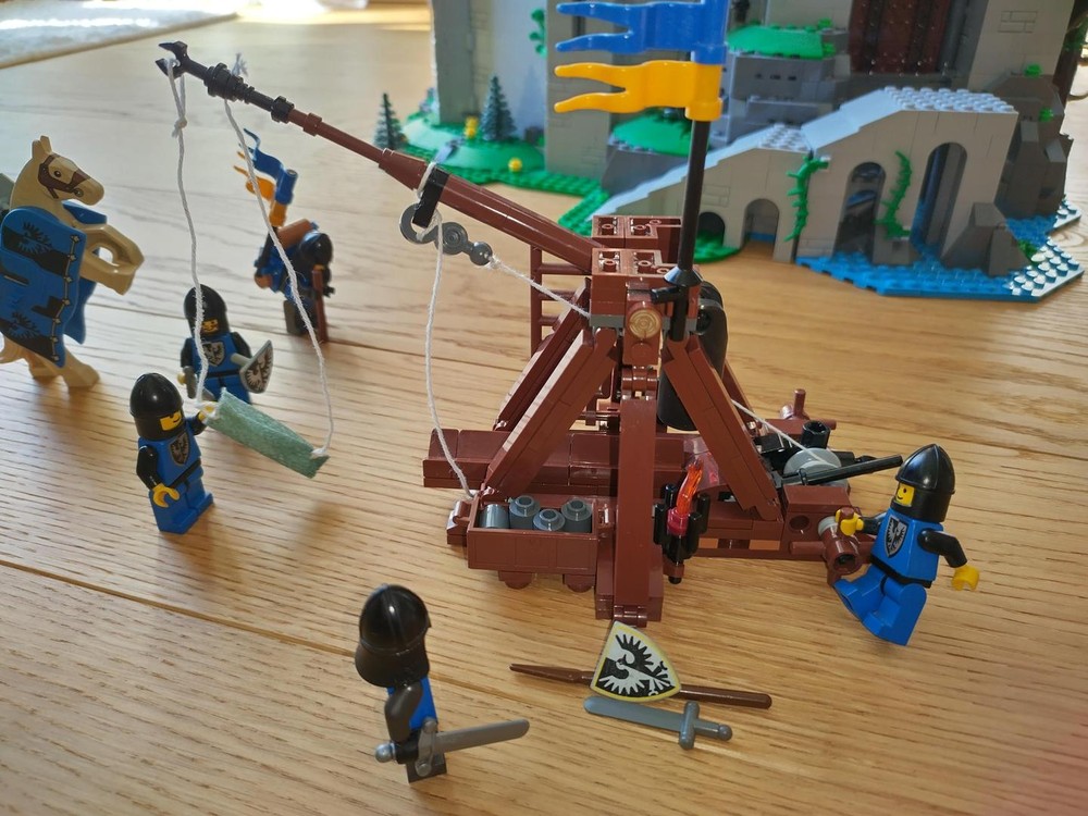 LEGO MOC Trebuchet by Brick Forge | Rebrickable - Build with LEGO
