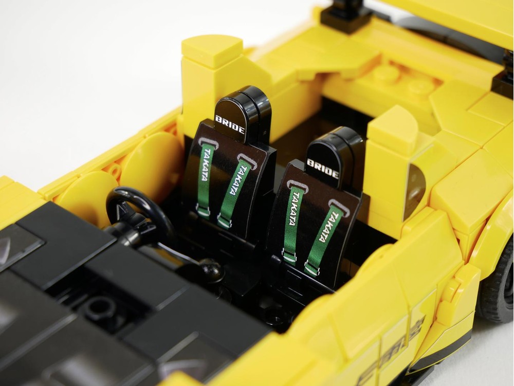 LEGO MOC Mazda RX-7 FD RE-Amemiya by StudWorks | Rebrickable - Build ...