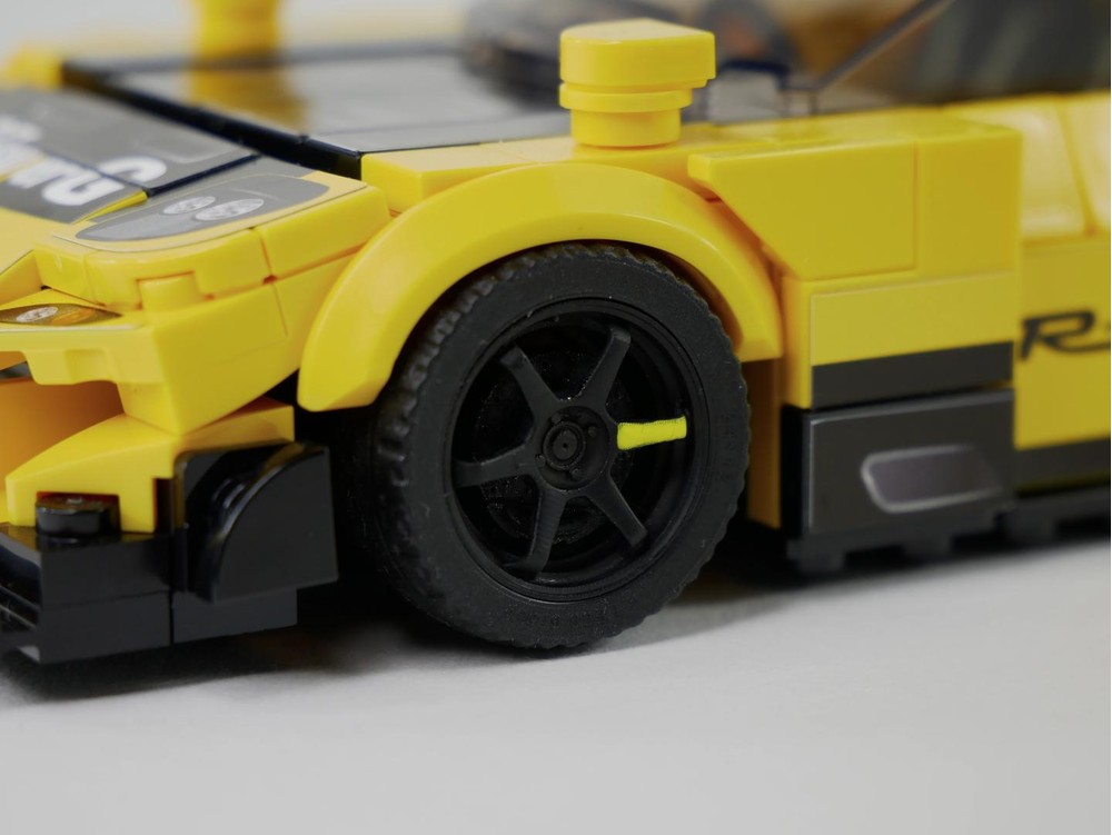 LEGO MOC Mazda RX-7 FD RE-Amemiya by StudWorks | Rebrickable - Build ...
