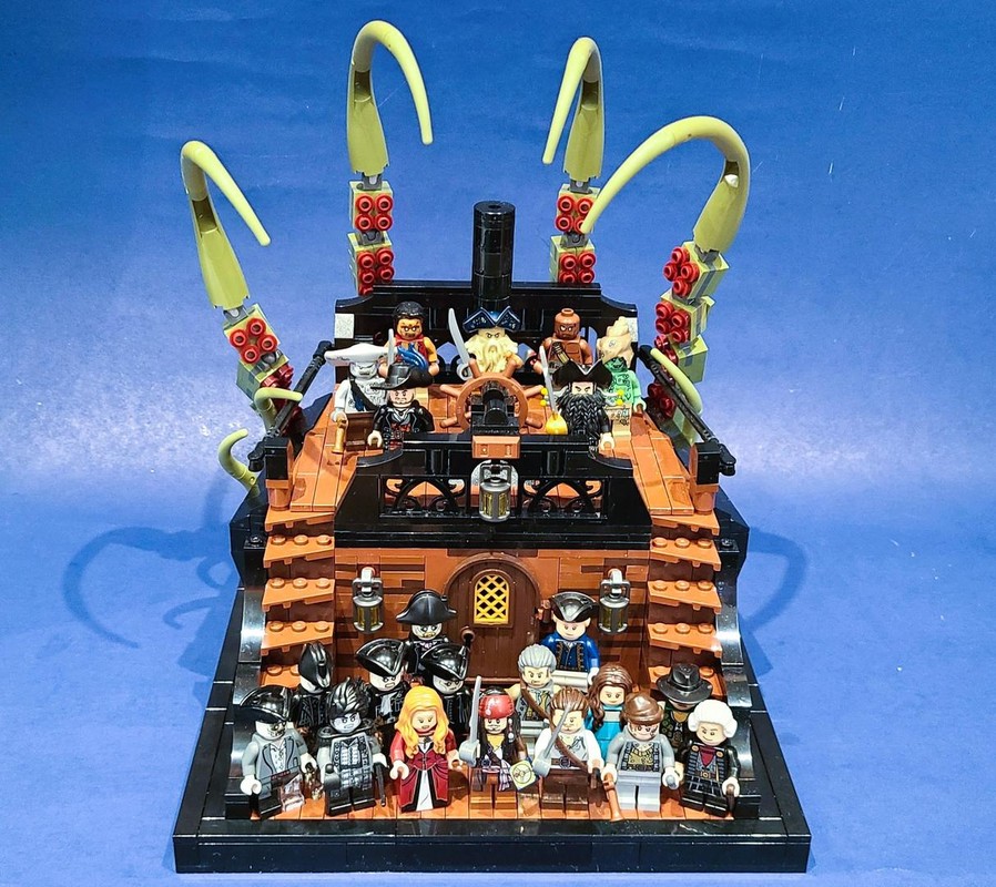 LEGO MOC Pirates of the Caribbean Display MOC - Deck with Full Captains ...