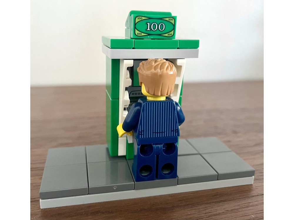 LEGO MOC Green ATM by Momoplayslego | Rebrickable - Build with LEGO