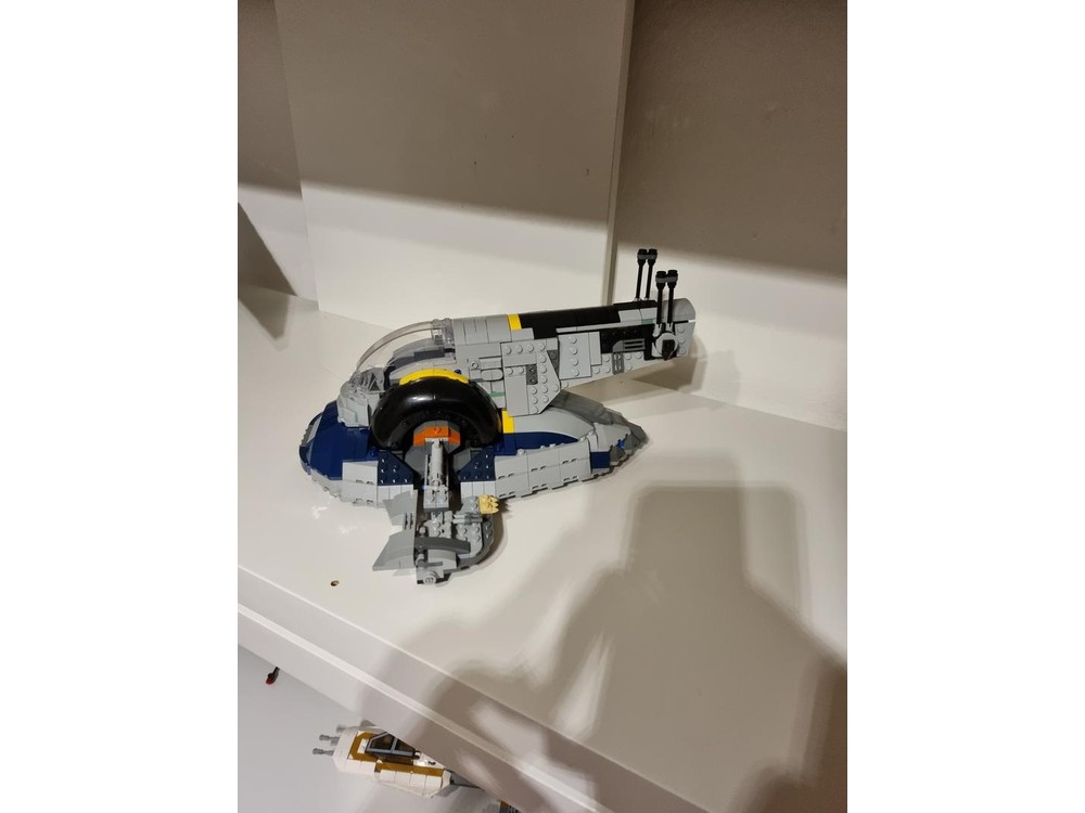 LEGO MOC-218635 Jango's Slave One by rvn0516 | Rebrickable - Build with ...
